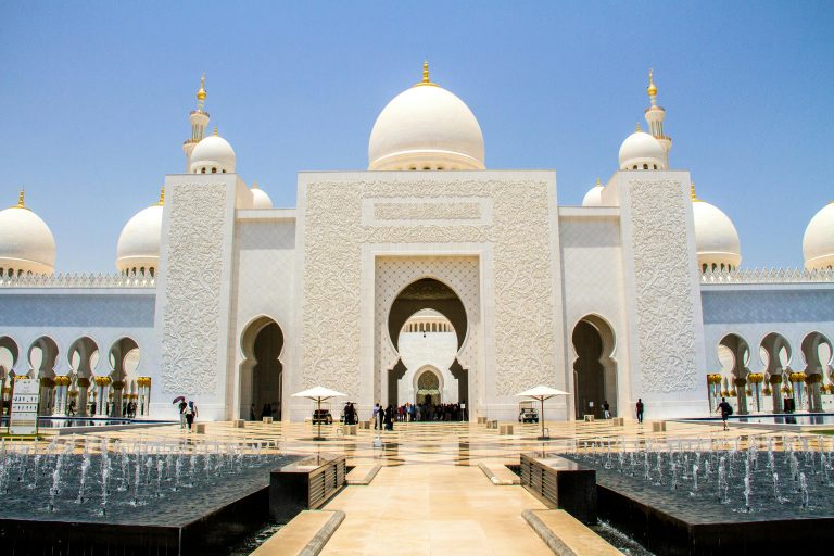 15 Most Beautiful Mosques in the World - The Culture Mapper